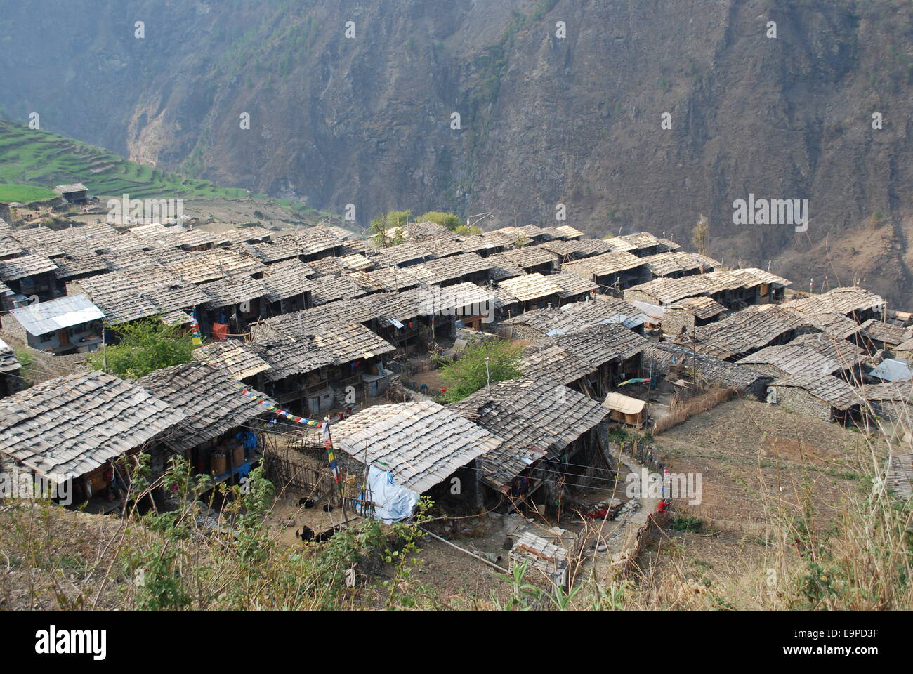 Gatlang village Banque de photographies et d’images à haute résolution ...