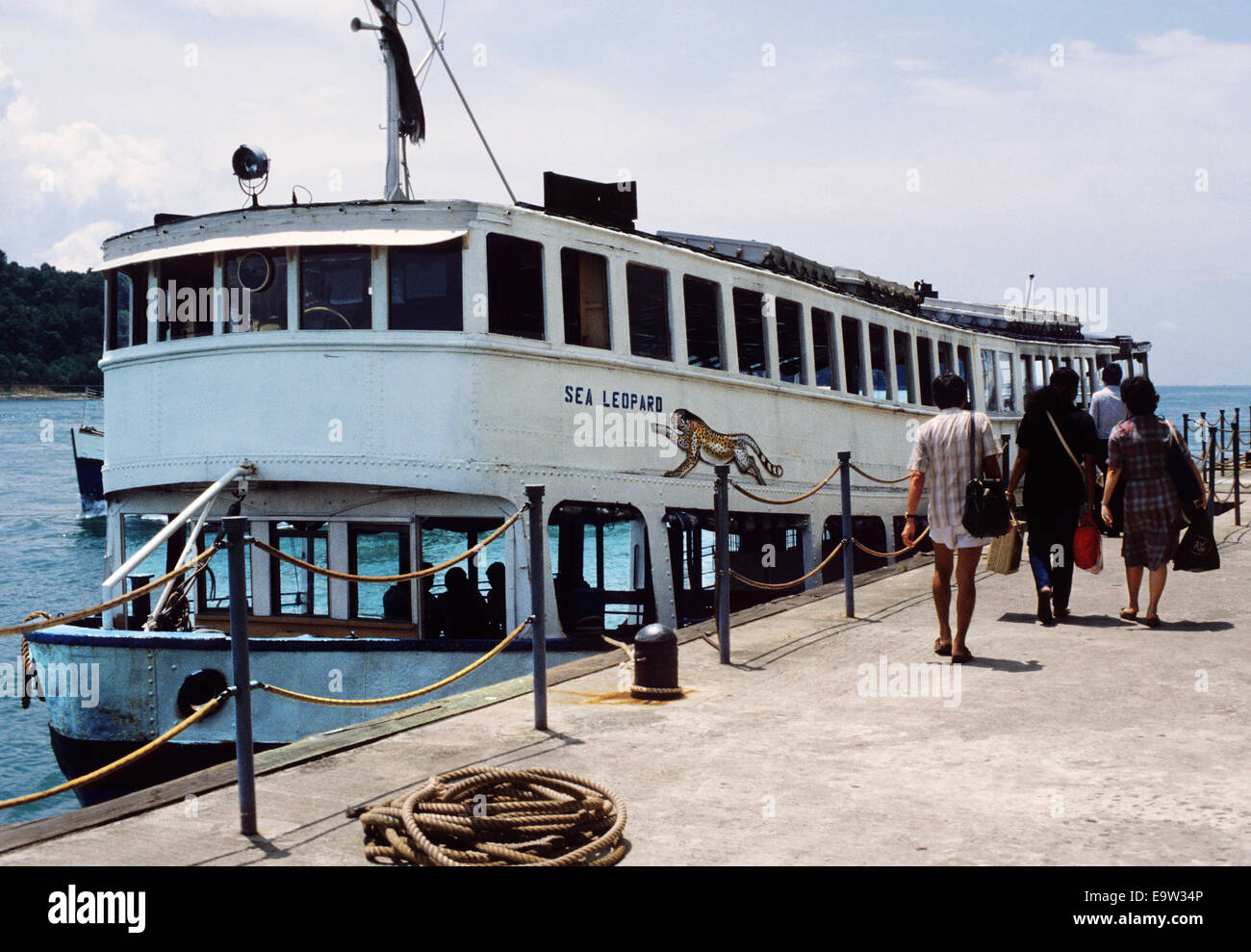 Sentosa island ferry boat Banque de photographies et d’images à haute résolution - Alamy