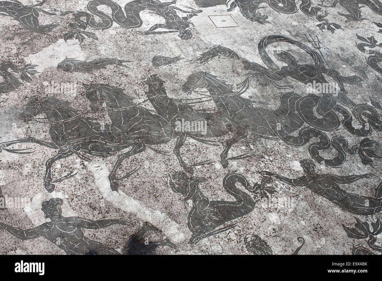 Mosaïque romaine antique à Ostia Antica, l'ancien port de Rome, Italie ...