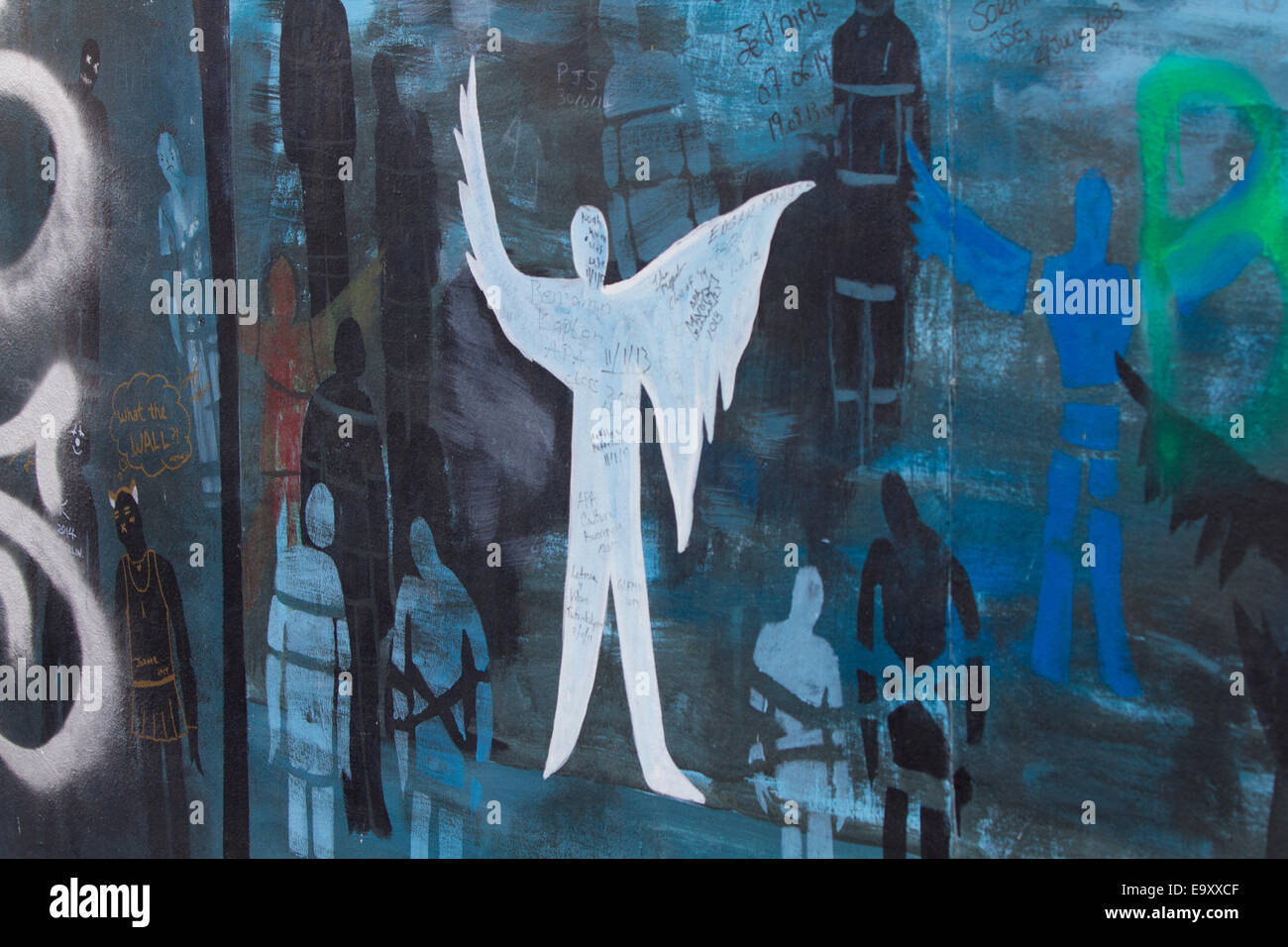 Angel graffiti Banque de photographies et d’images à haute résolution ...