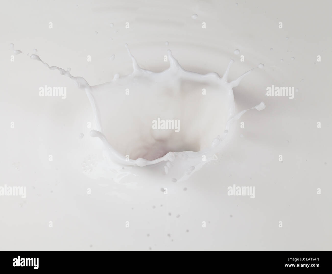 Milk shake splash Banque de photographies et d’images à haute ...