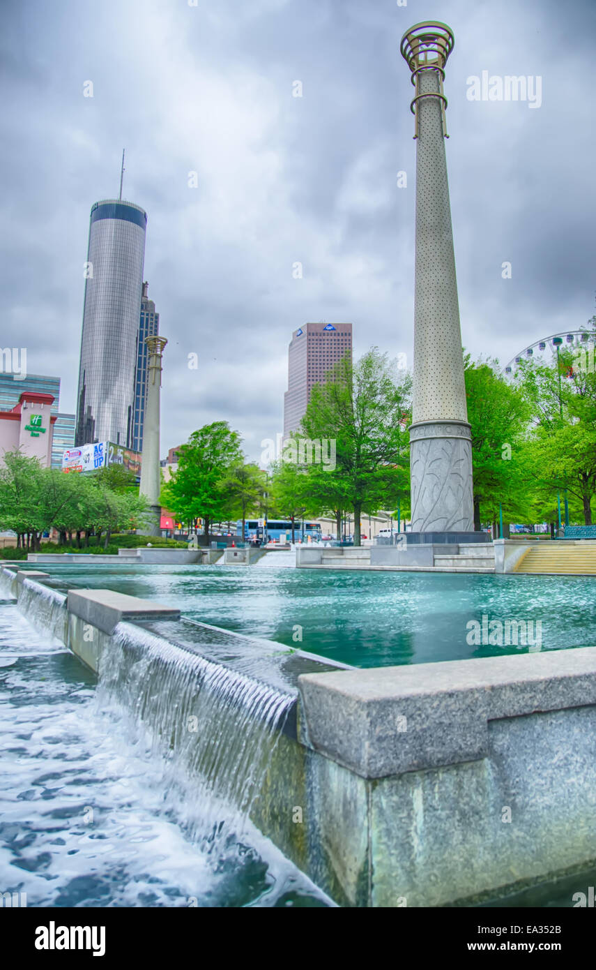 Grande roue du centre ville d'atlanta Banque de photographies et d ...