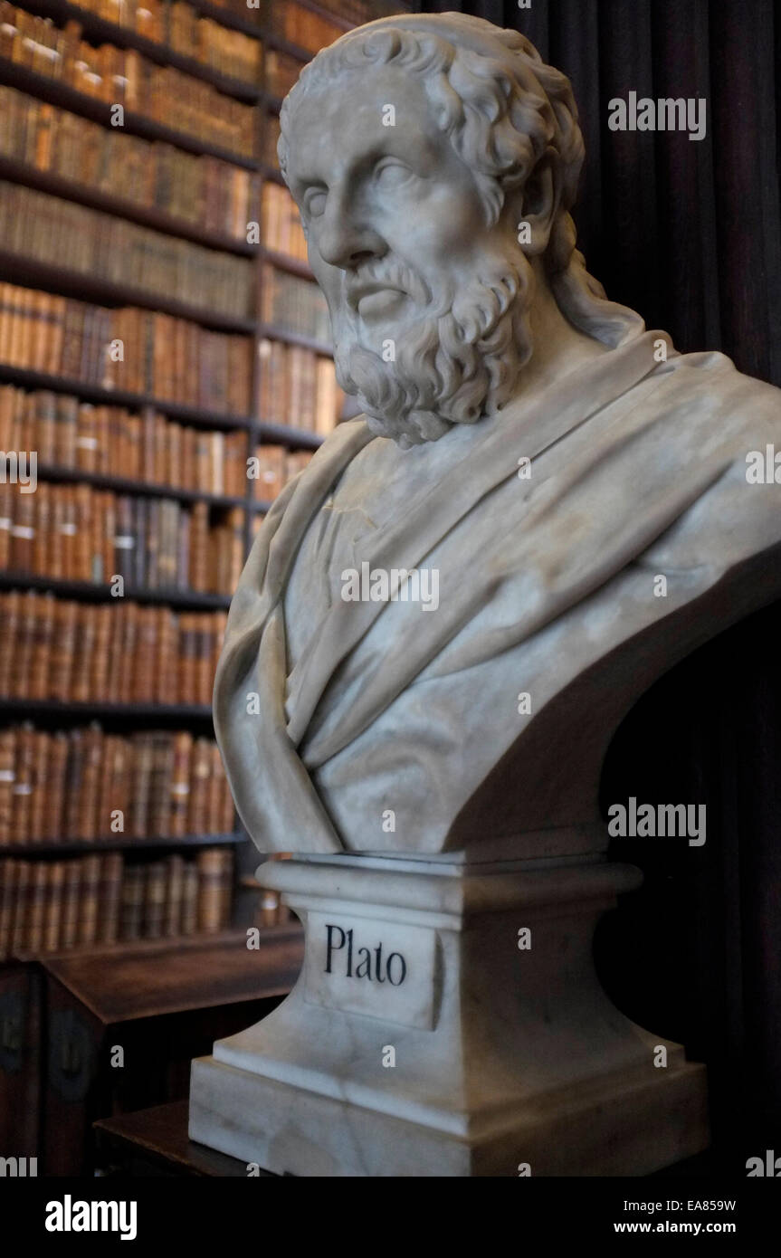 Buste sculpté de Platon à Trinity College Library, Dublin, Irlande ...