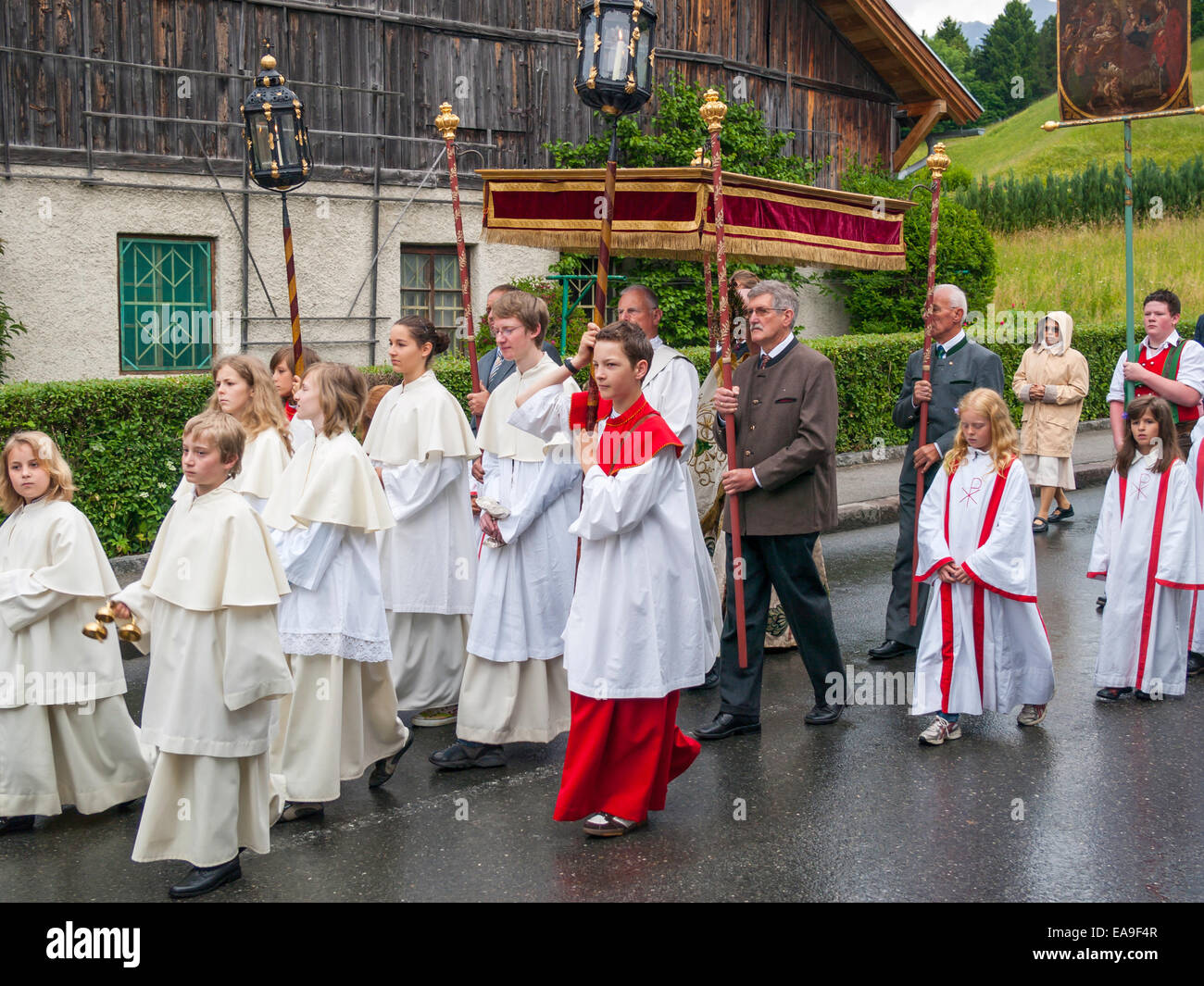 Procession du saint sacrement Banque de photographies et d’images à ...