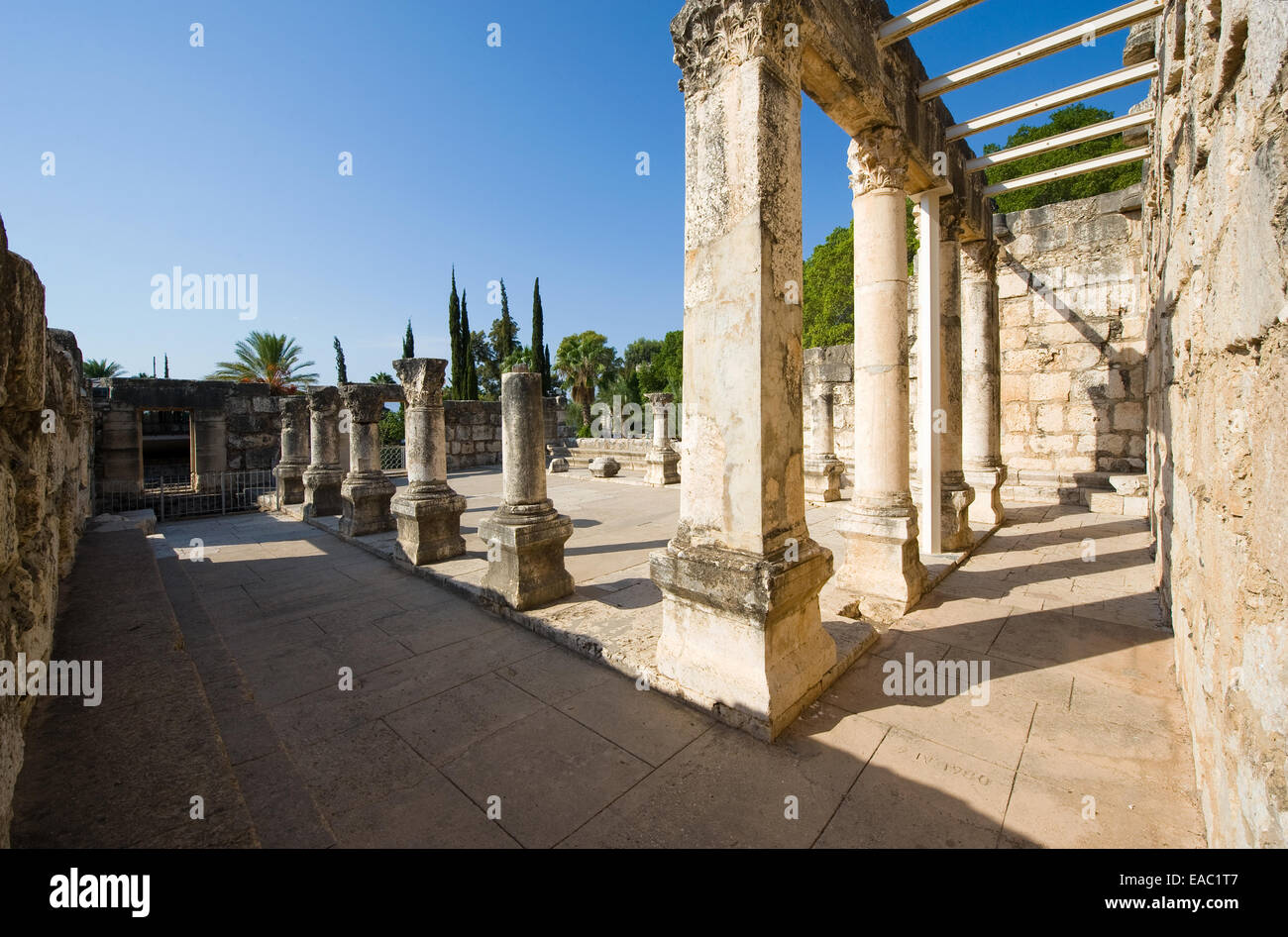 Jesus in the synagogue of capernaum Banque de photographies et d’images ...