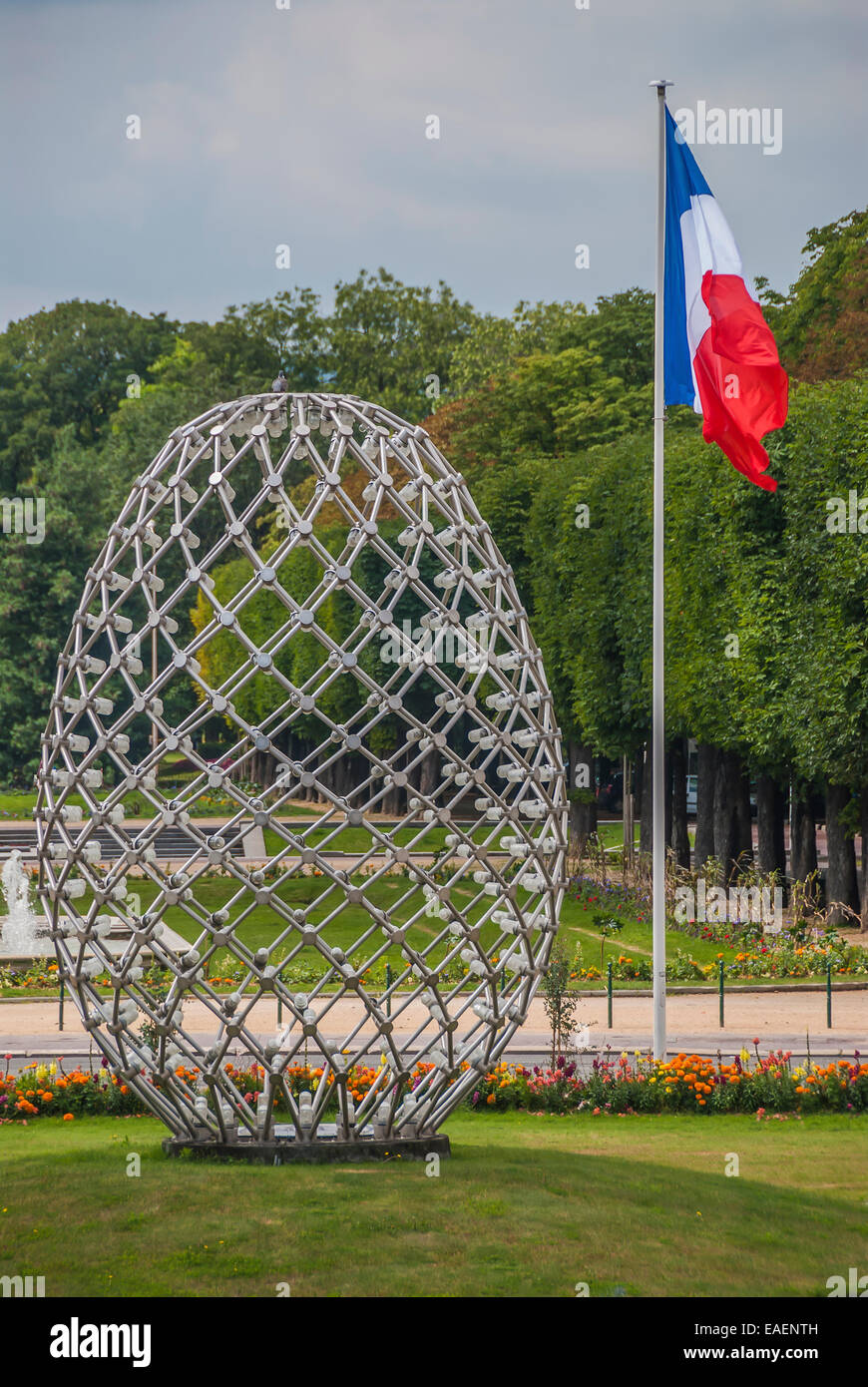 Drapeau français flottant dans le vent Banque de photographies et d ...
