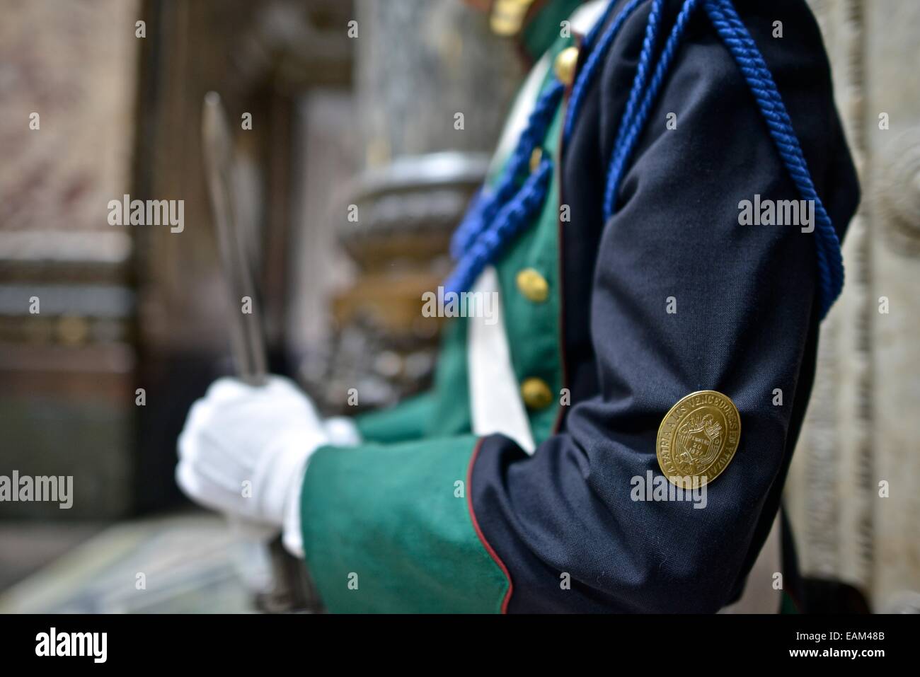 Garda uniform Banque de photographies et d’images à haute résolution ...