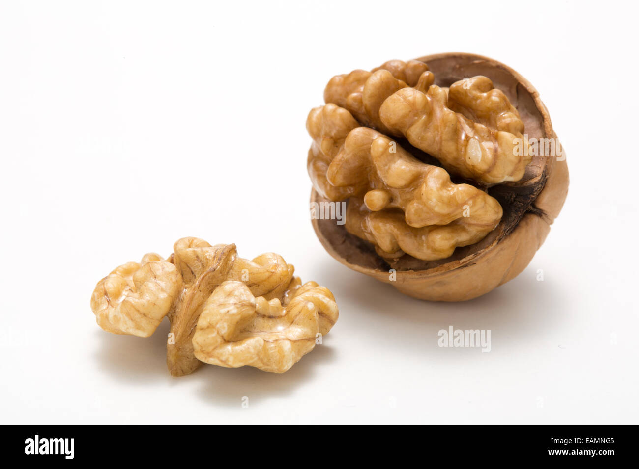 Noix de noyer Banque de photographies et d’images à haute résolution ...