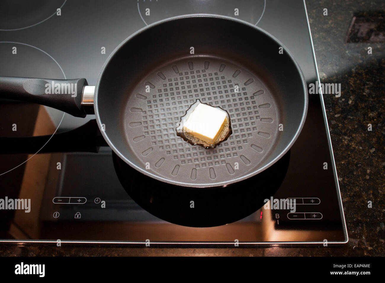 Induction plaque Banque de photographies et d’images à haute résolution ...
