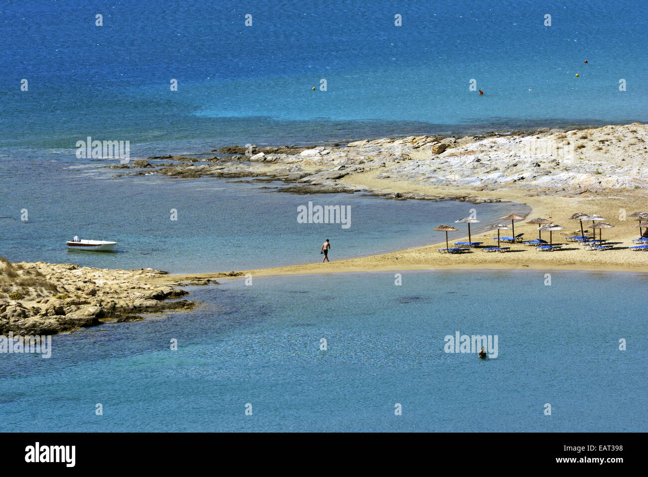 Magganari plage magnifique, l'un des plus beaux de la mer Égée, dans l ...