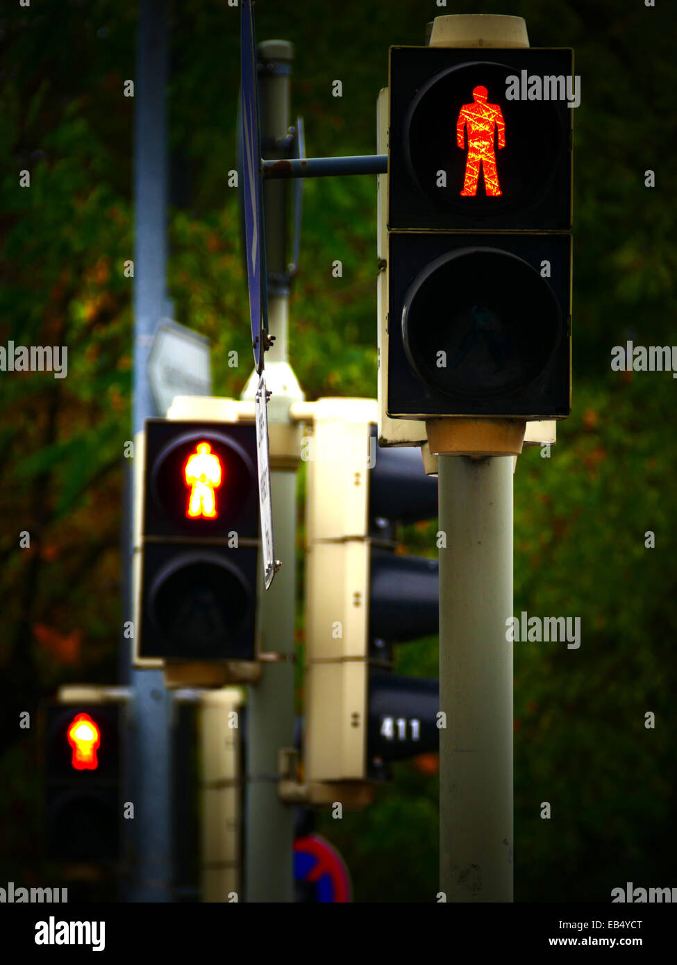 Feux de circulation avec feu vert Banque de photographies et d’images à ...