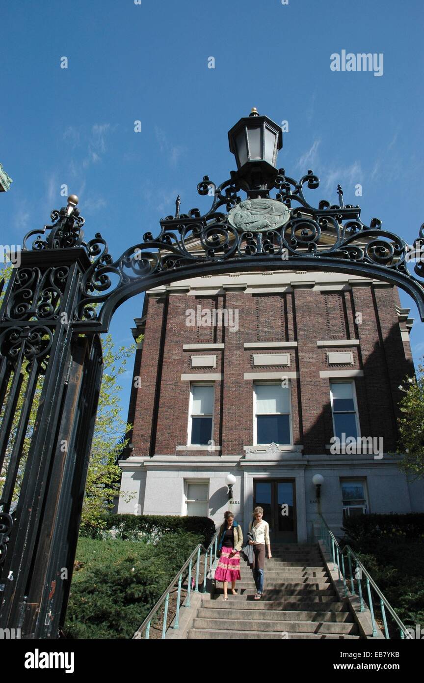 Columbia university gate entrance new Banque de photographies et d ...