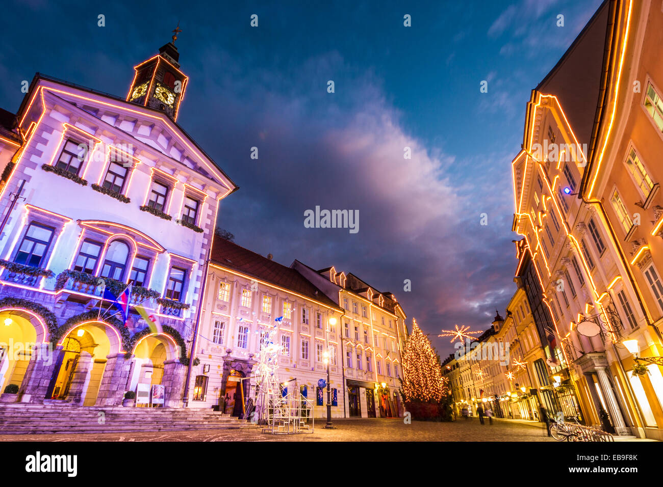 Le centre-ville romantique de Ljubljana, la capitale de la Slovénie ...