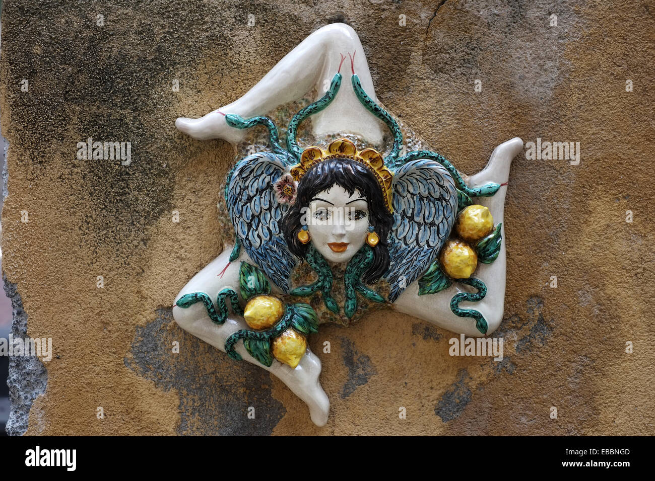 Trinacria, symbole de la Sicile, Taormina, Sicile, Italie Photo Stock ...