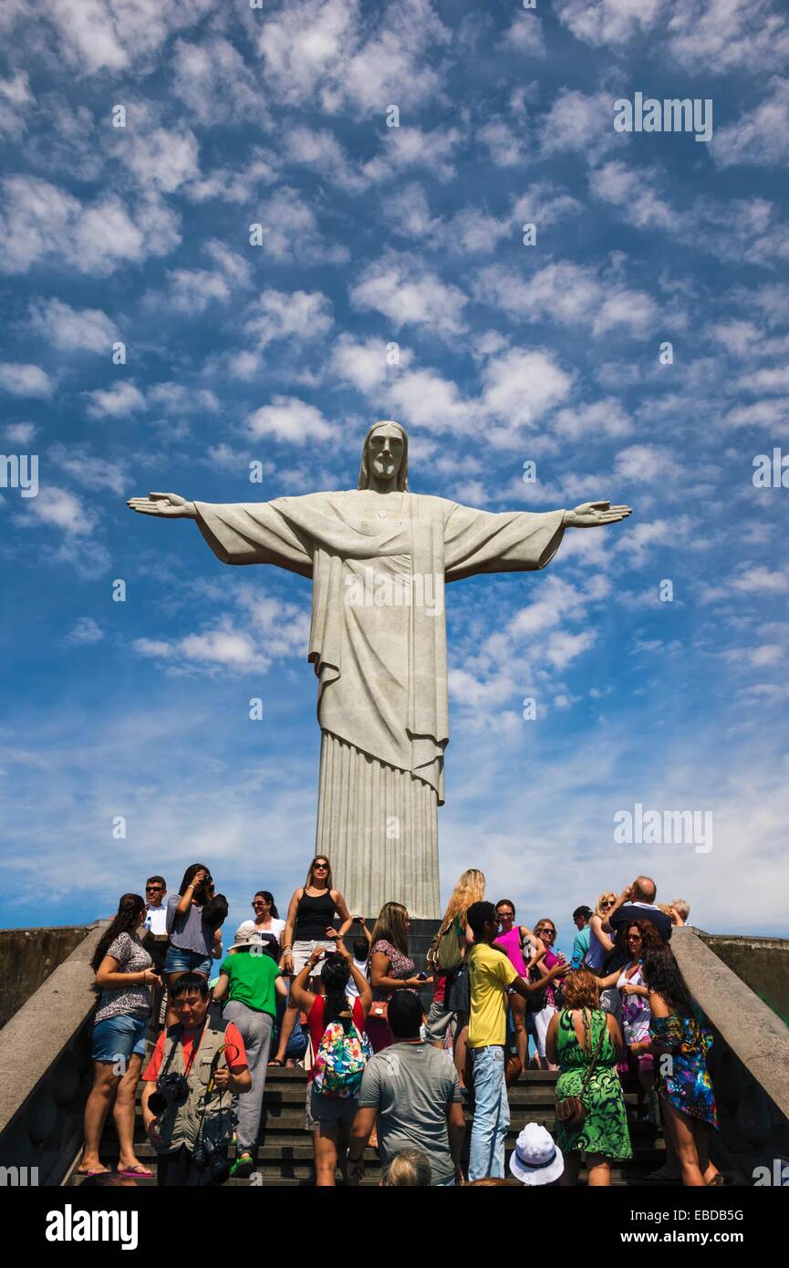 Jesus rio de janeiro Banque de photographies et d’images à haute ...