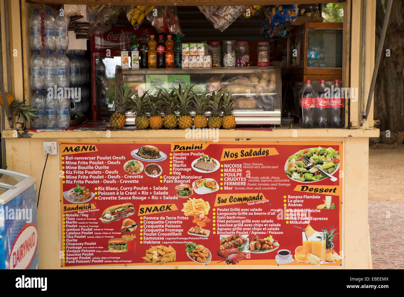 L'Ile Maurice, la Cuvette, plage publique, fast food avec vaste menu ...