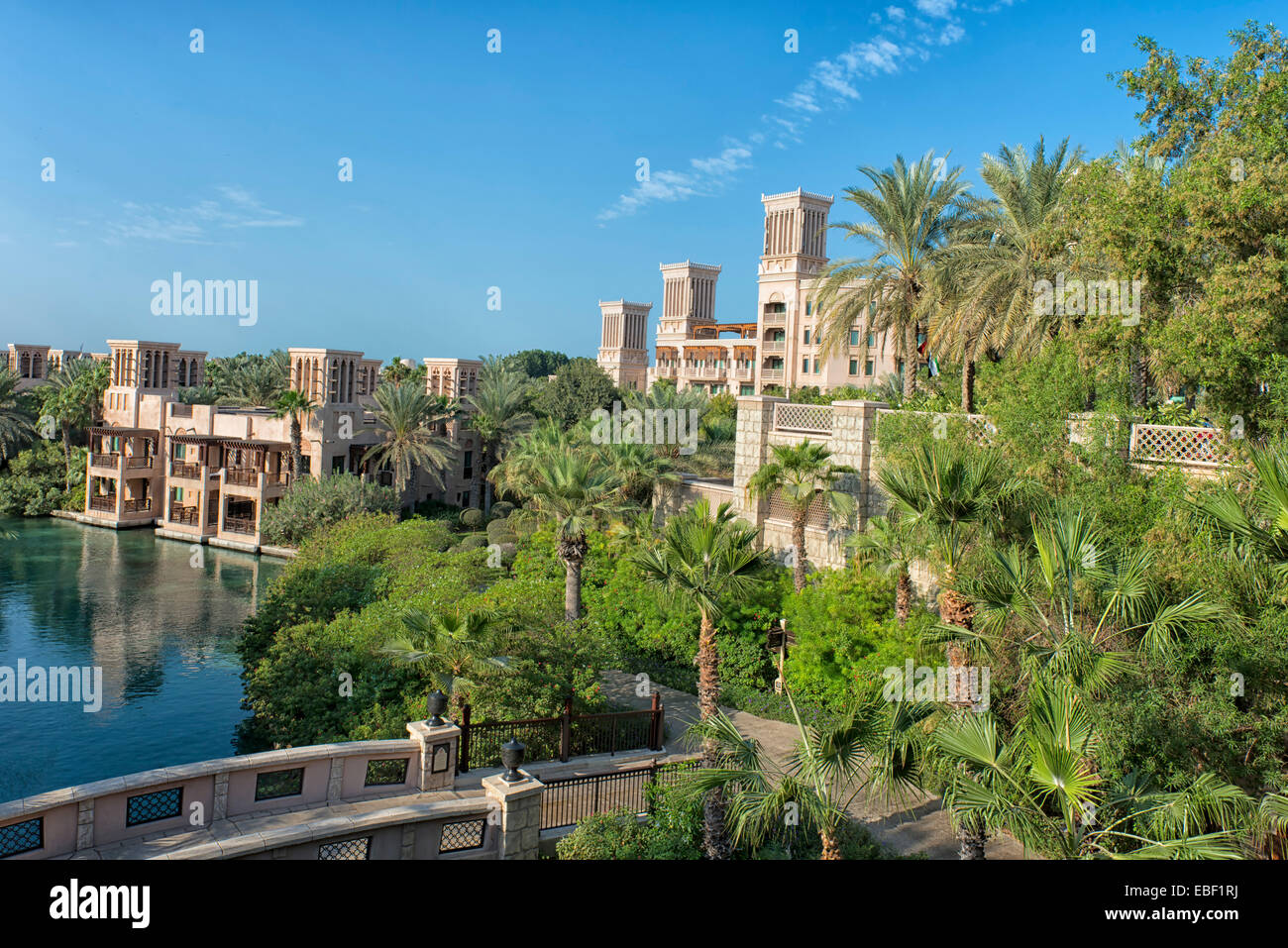 Medinat jumeirah Banque de photographies et d’images à haute résolution ...