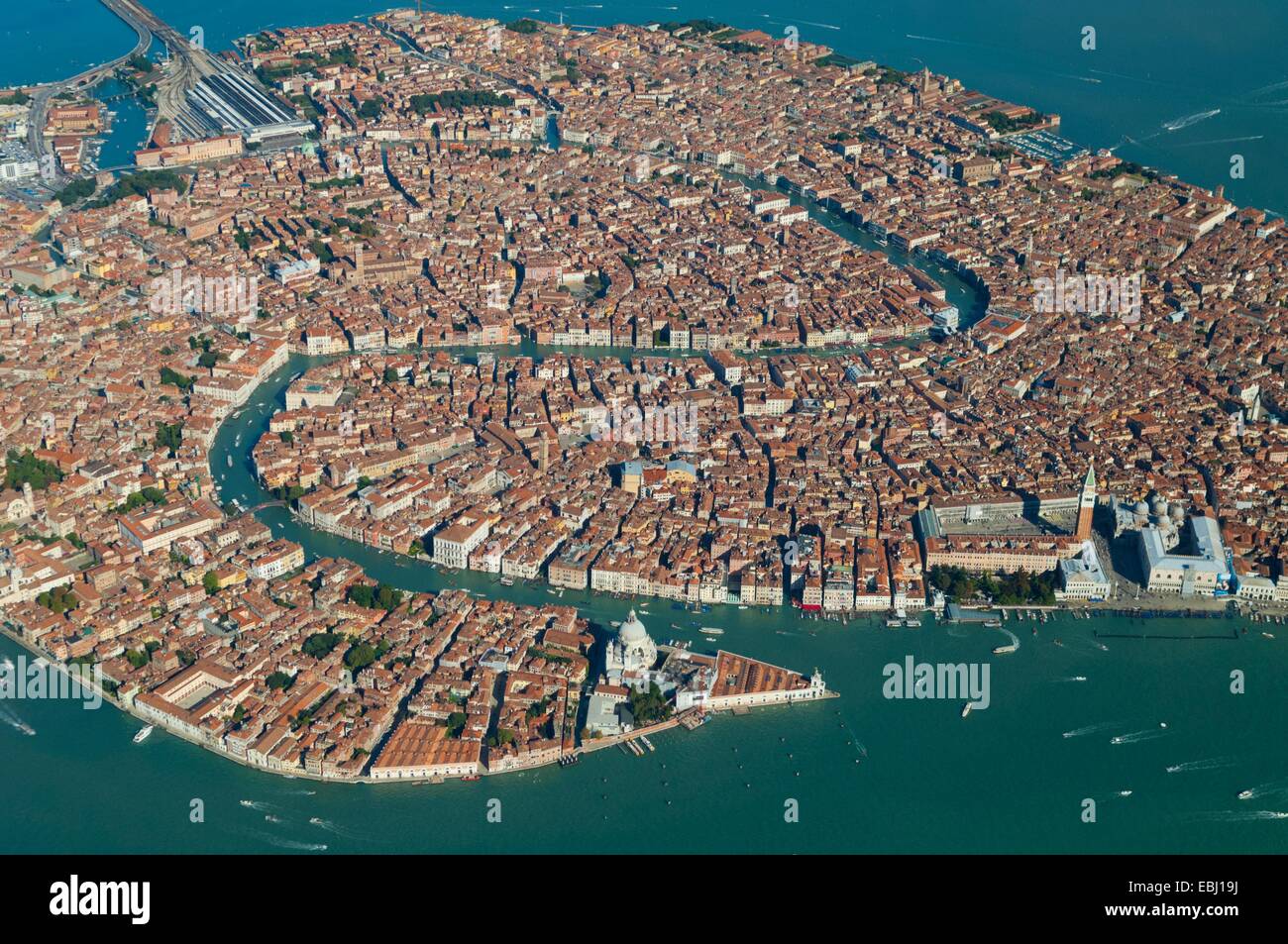 Venice Aerial View Of The City And The Canal Grande Banque d'image et ...