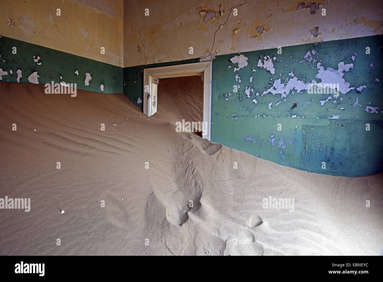 L'ancien village de la mine de diamants kolmanskop Banque de ...