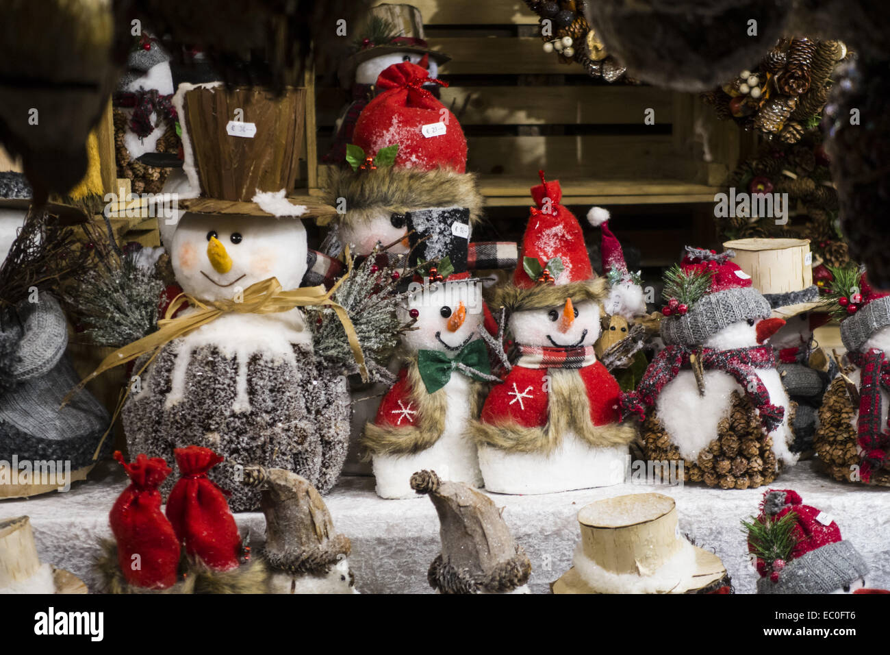 Village de Noël Marché de Noël à Vienne Autriche Vienne Photo Stock - Alamy