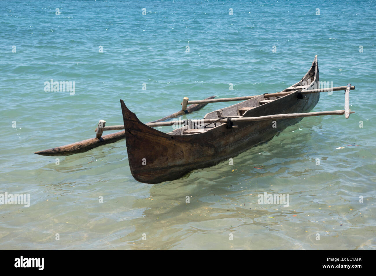 Pirogue à balancier à Madagascar Photo Stock - Alamy