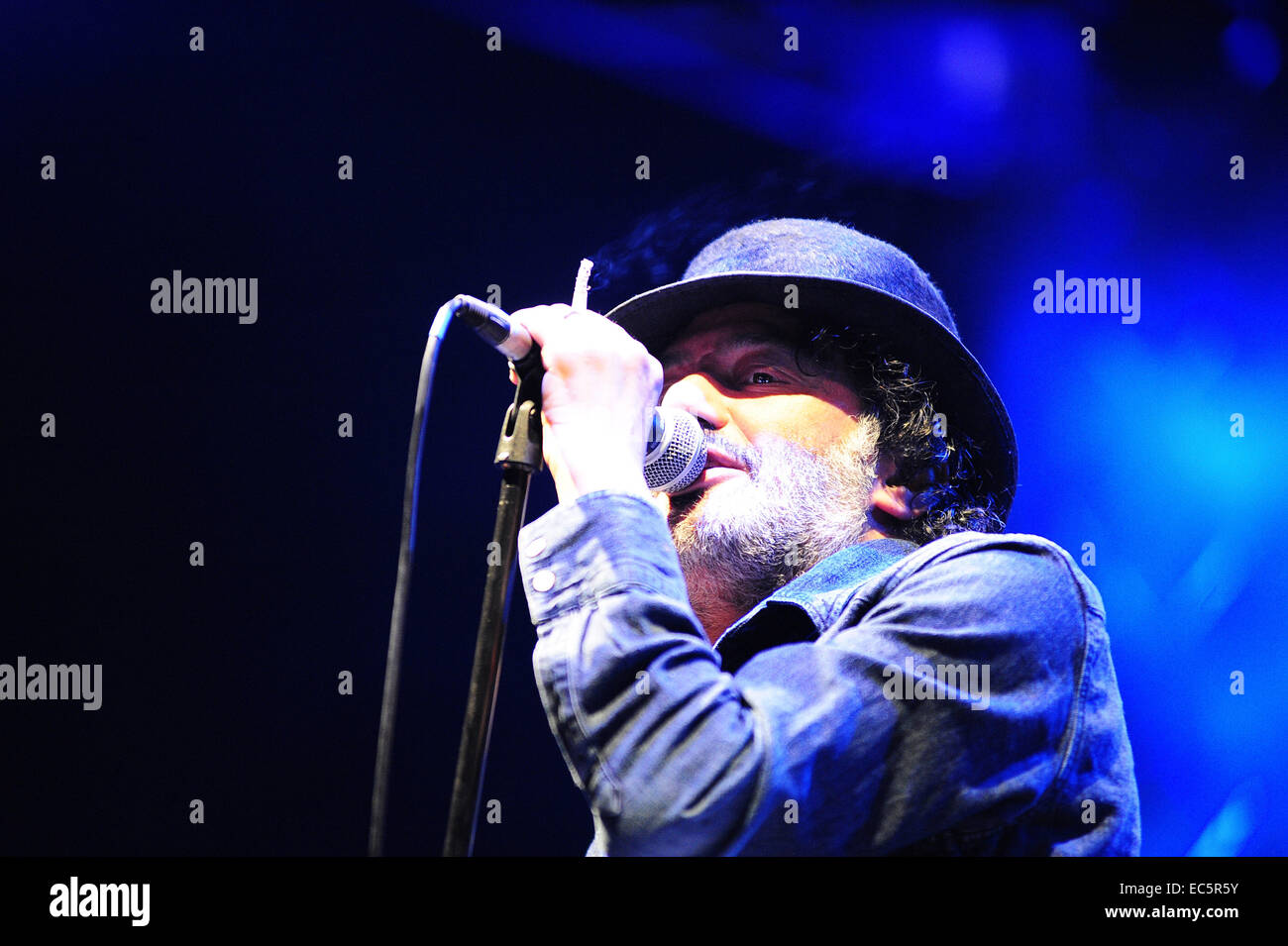 Rachid taha in concert Banque de photographies et d’images à haute ...