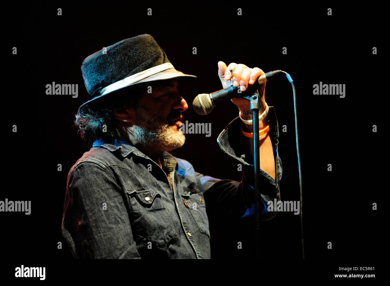 Rachid taha in concert Banque de photographies et d’images à haute ...