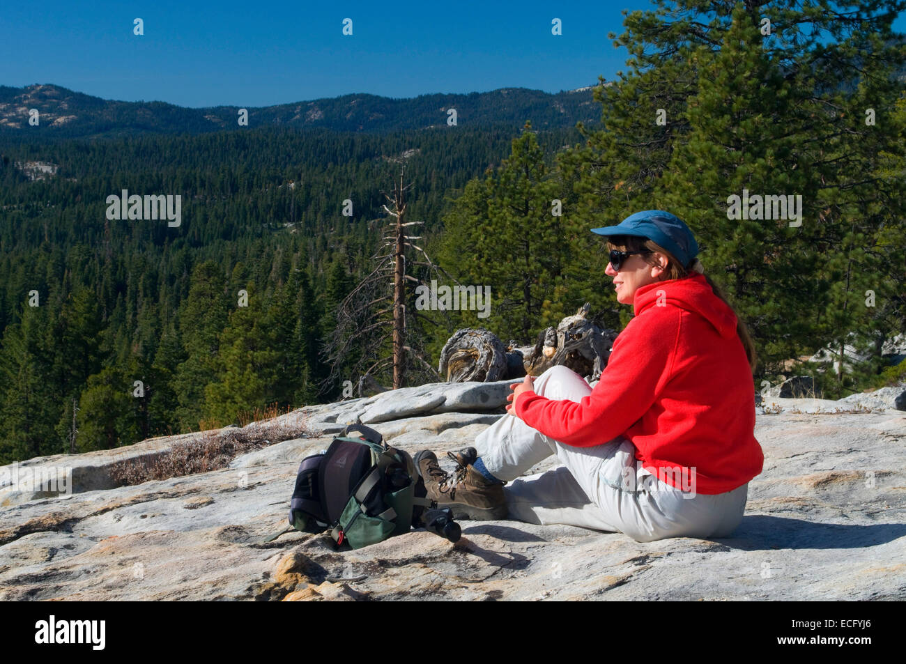 Vue depuis le promontoire rocheux au granit, Boules de Sierra Vista ...