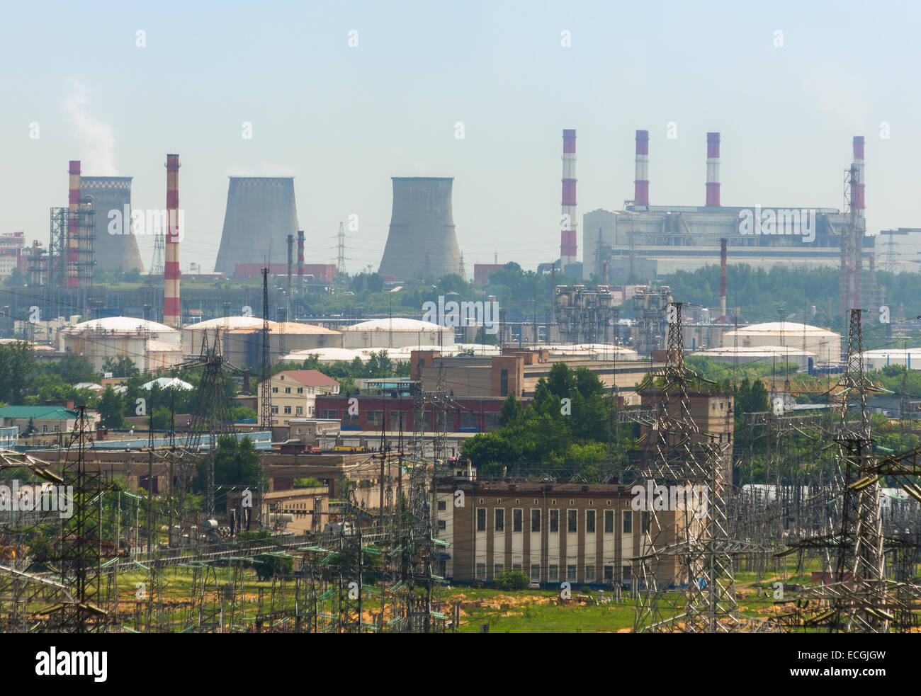 Zone de production d'extrême dans le district de Moscou Kapotnya. Voici ...