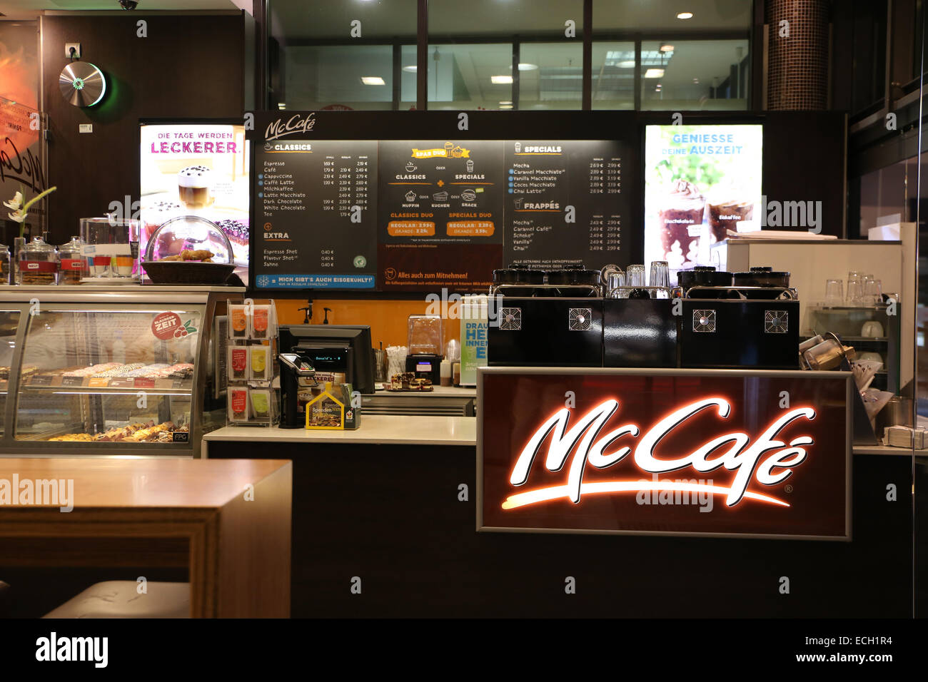 Europe mcdonalds Banque de photographies et d’images à haute résolution ...