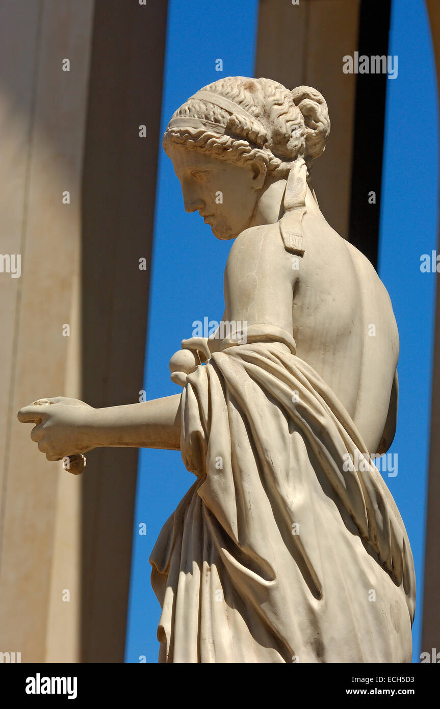 Antigone statue Banque de photographies et d’images à haute résolution ...