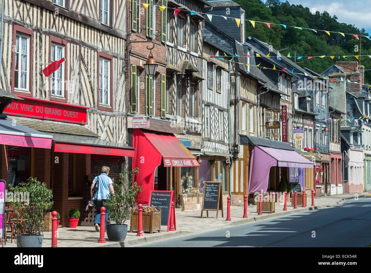 La France, l'Eure, Cormeilles, maisons à colombages, rue Abbaye Photo ...
