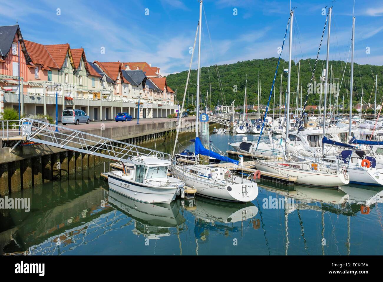 Dives sur Banque de photographies et d’images à haute résolution - Alamy