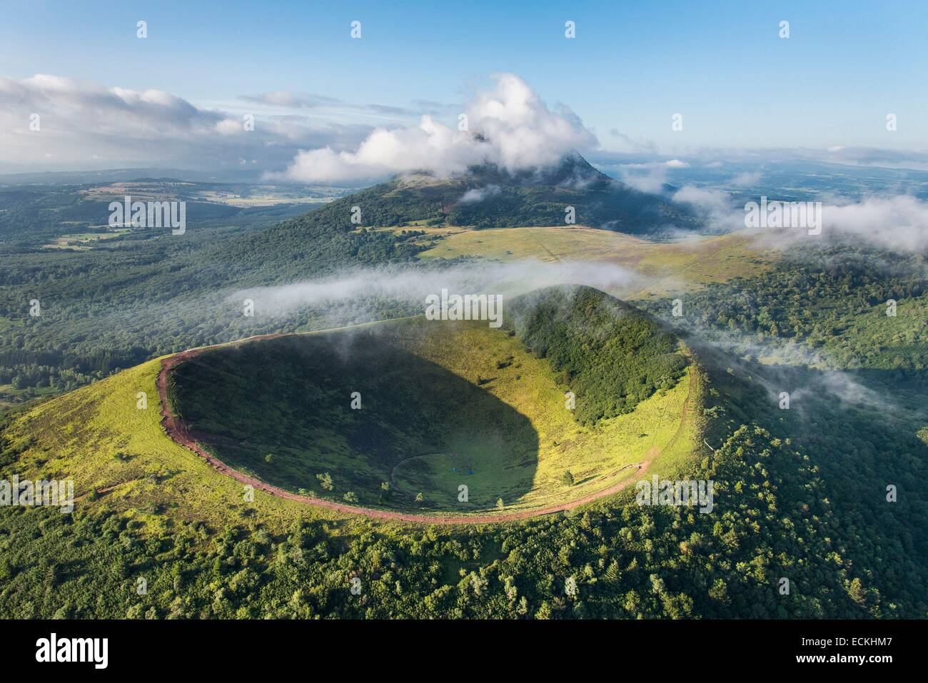Puy pariou Banque de photographies et d’images à haute résolution - Alamy