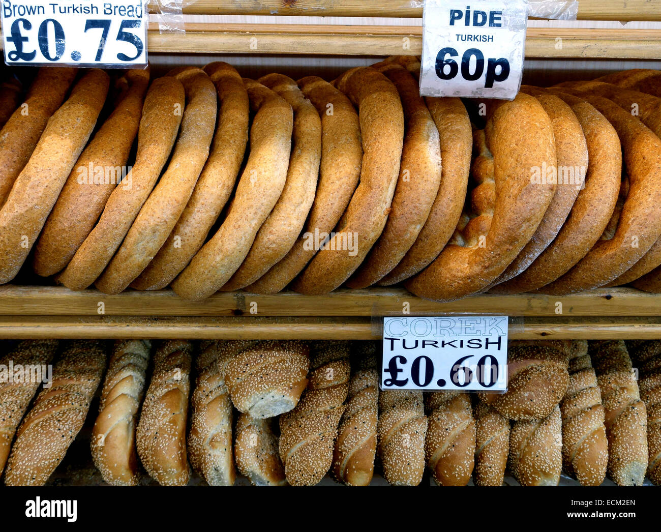 Turkmen bread Banque de photographies et d’images à haute résolution ...