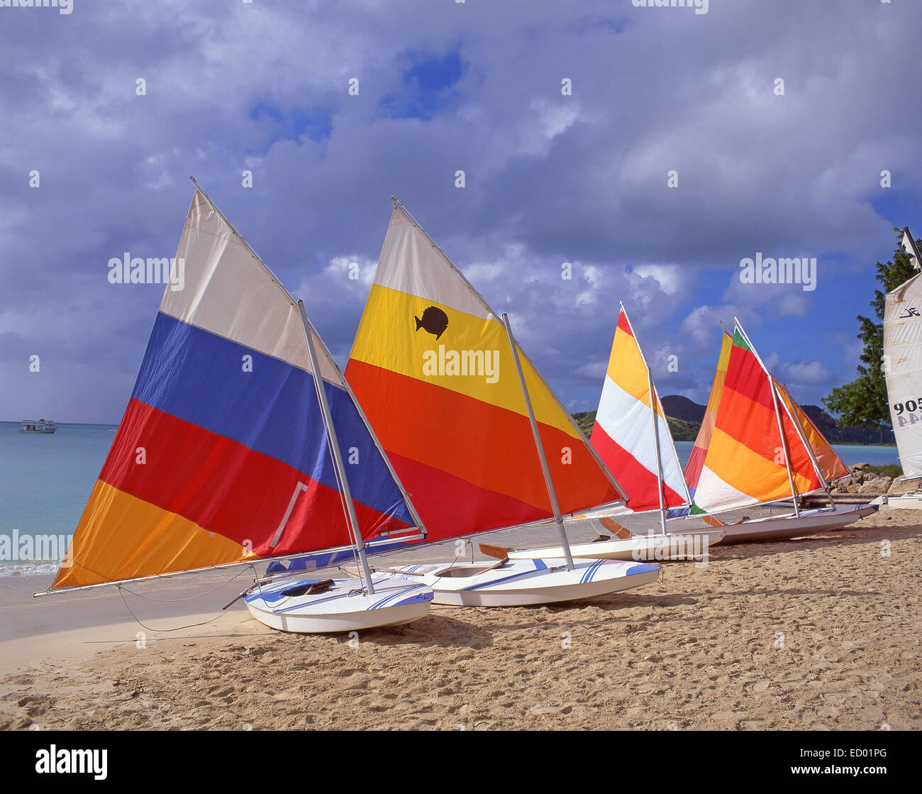 Sunfish boat Banque de photographies et d’images à haute résolution - Alamy