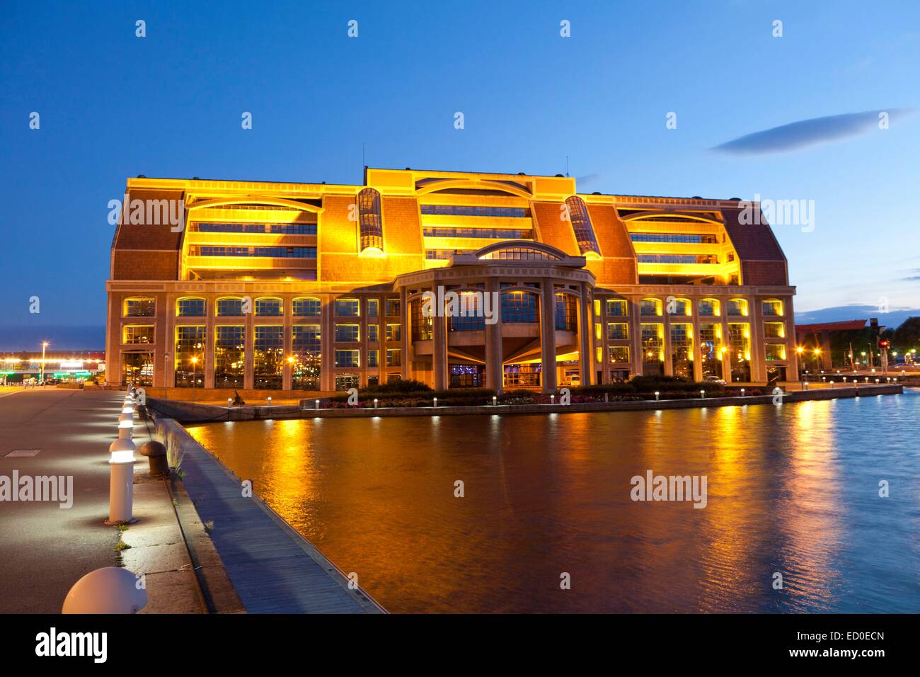 France, Nord, Dunkerque, bâtiment de la Communauté urbaine de Dunkerque ...