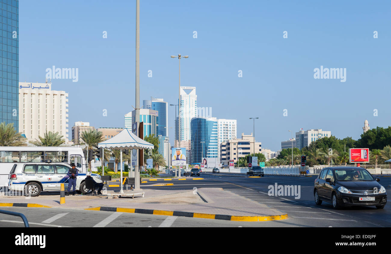 Bahrain police Banque de photographies et d’images à haute résolution ...