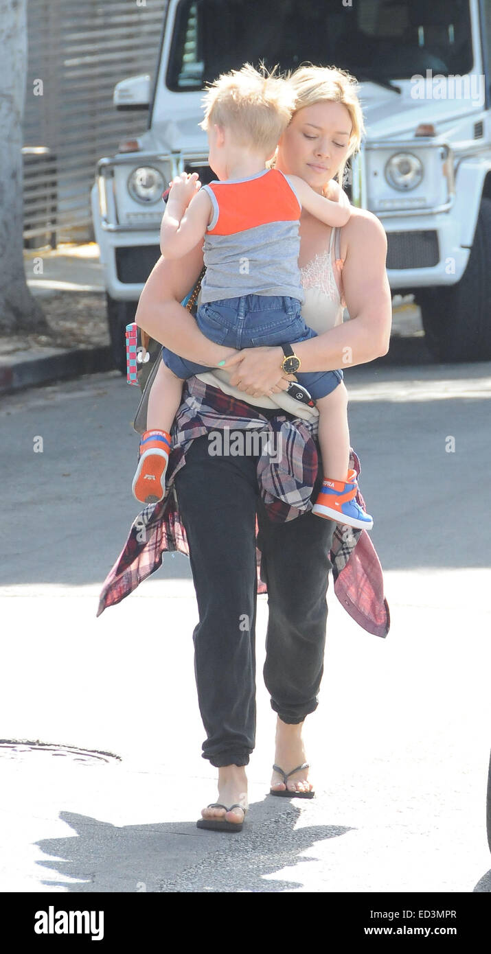 Mike comrie et leur fils luca sur Banque de photographies et d’images à ...