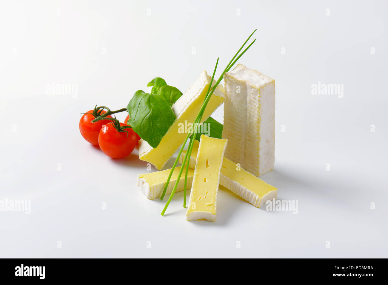 Brique - Fromage Fromage au lait de vache à pâte molle à croûte ...