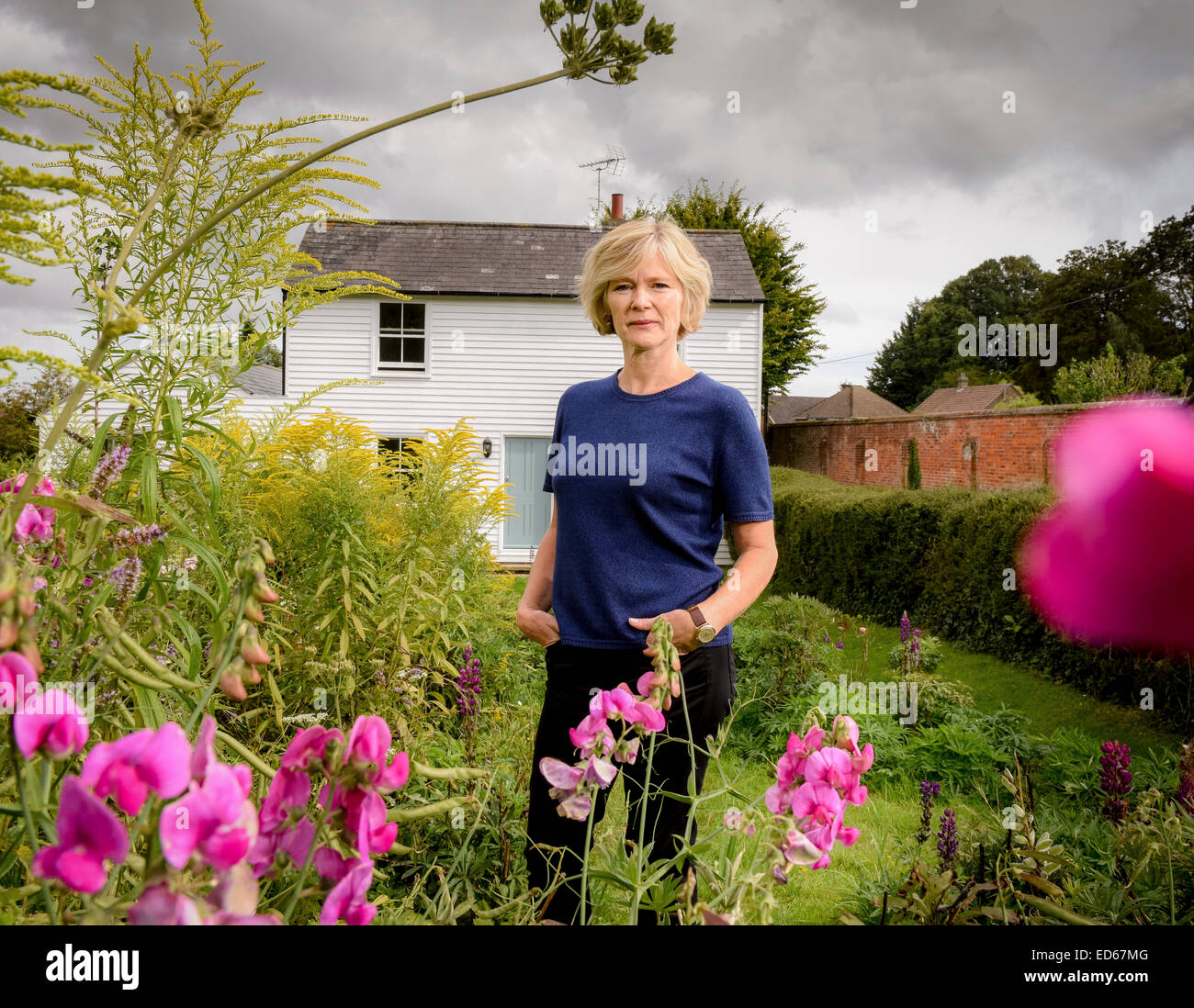 Clare holman Banque de photographies et d’images à haute résolution - Alamy