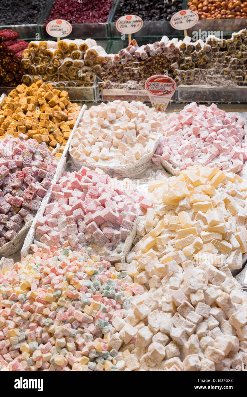 Turkish delight lokum Banque de photographies et d’images à haute ...