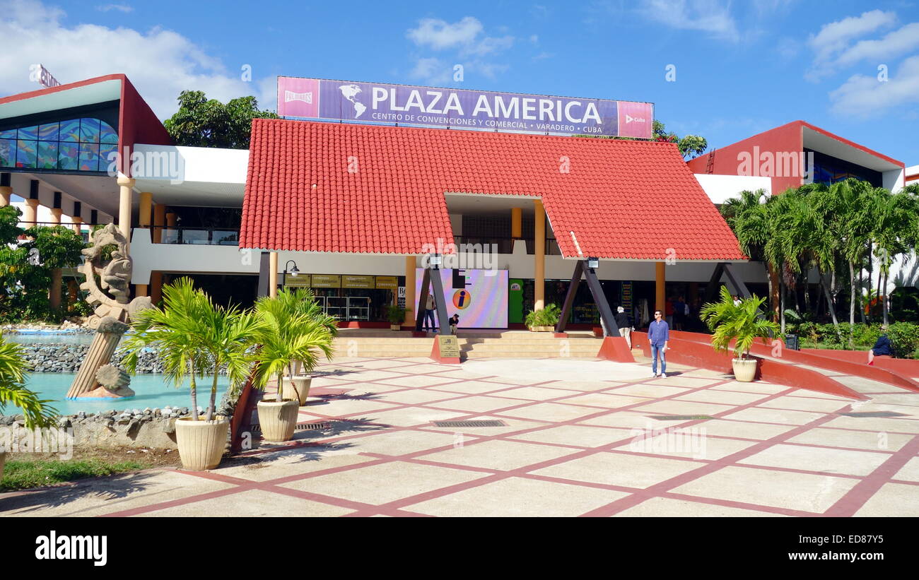 America Plaza Shopping Mall à Varadero, Cuba Photo Stock - Alamy