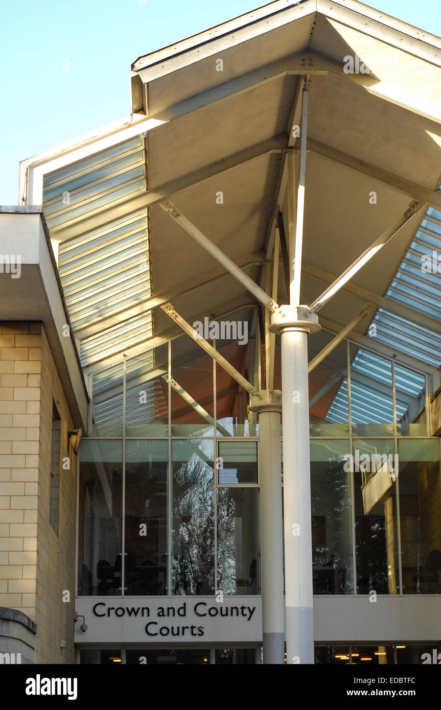 Crown court sign Banque de photographies et d’images à haute résolution ...