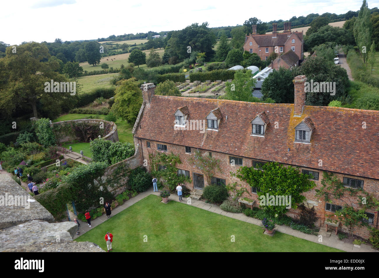 Jardin du château de sissinghurst Banque de photographies et d’images à ...