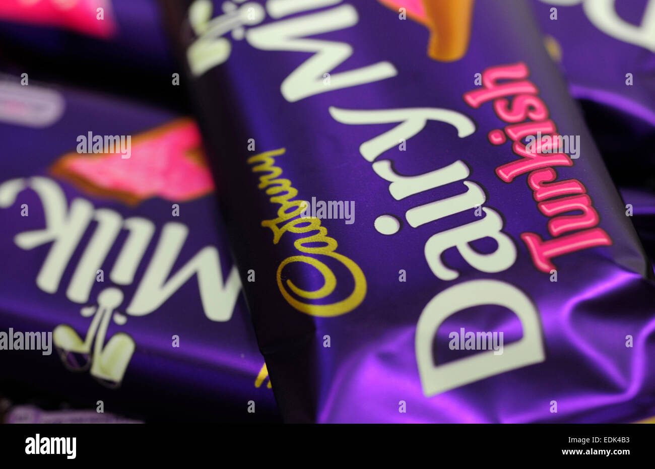 Cadburys laiterie lait barre de chocolat au lait Banque de ...