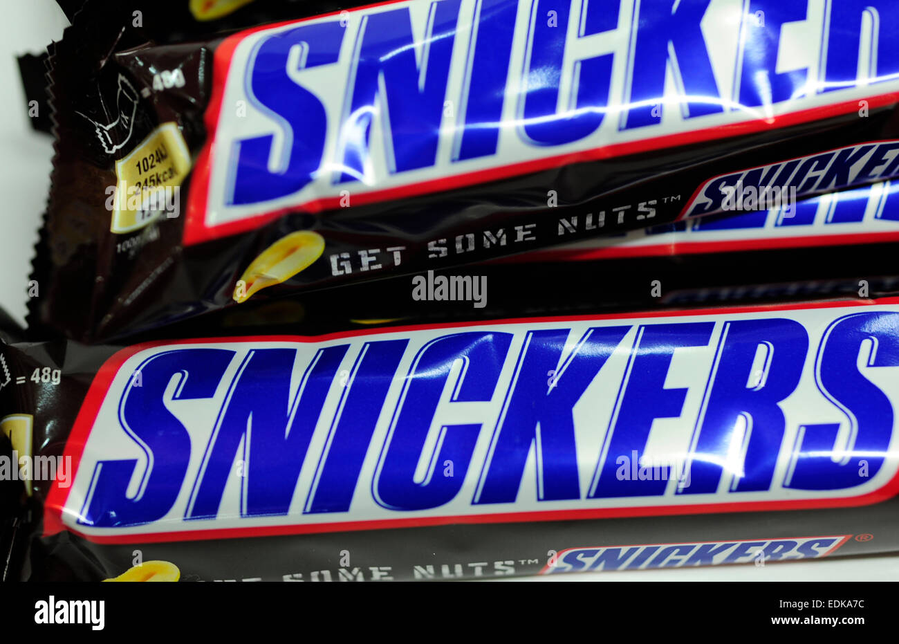 Barre de chocolat snickers Banque de photographies et d’images à haute ...