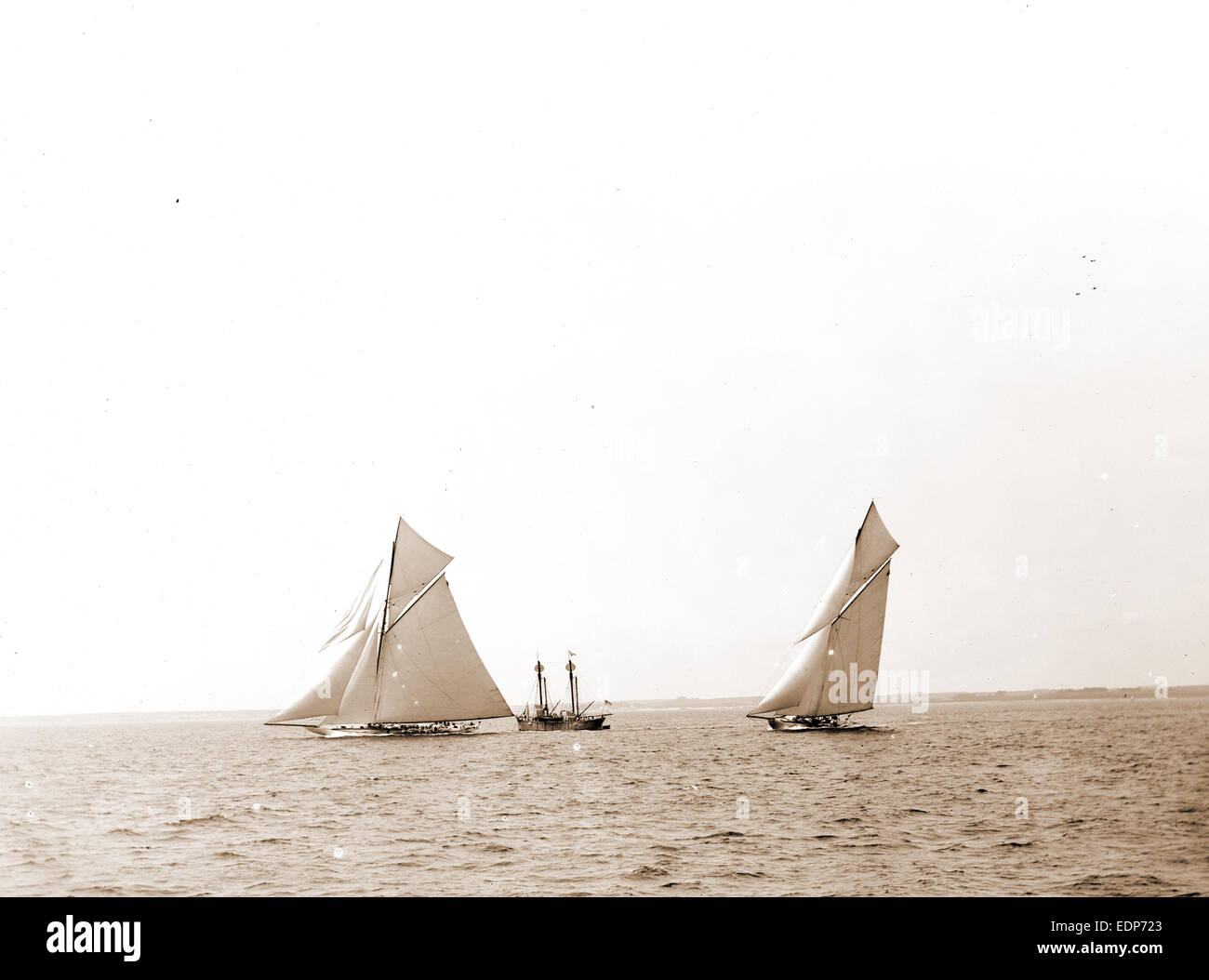 Columbia sloop Banque de photographies et d’images à haute résolution ...