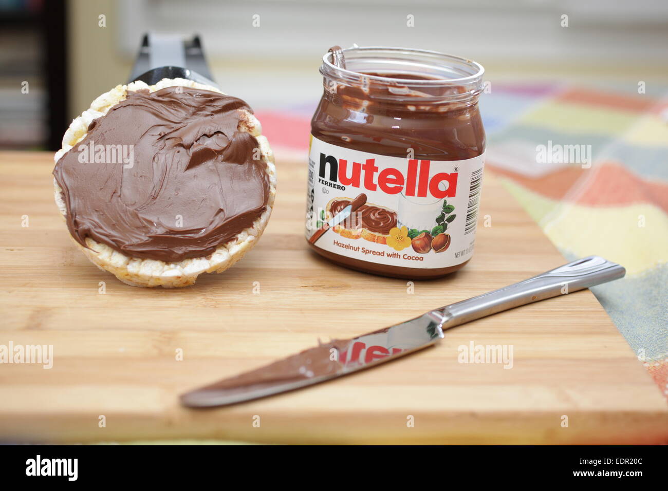 Nutella pot Banque de photographies et d’images à haute résolution - Alamy