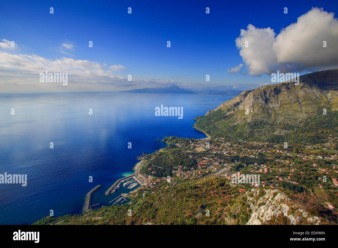 Costa coast maratea Banque de photographies et d’images à haute ...